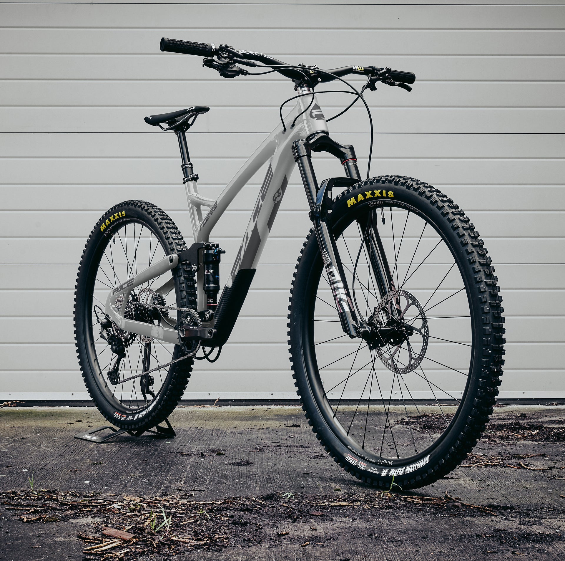 RC295 COMPLETE BIKES – Pace Cycles